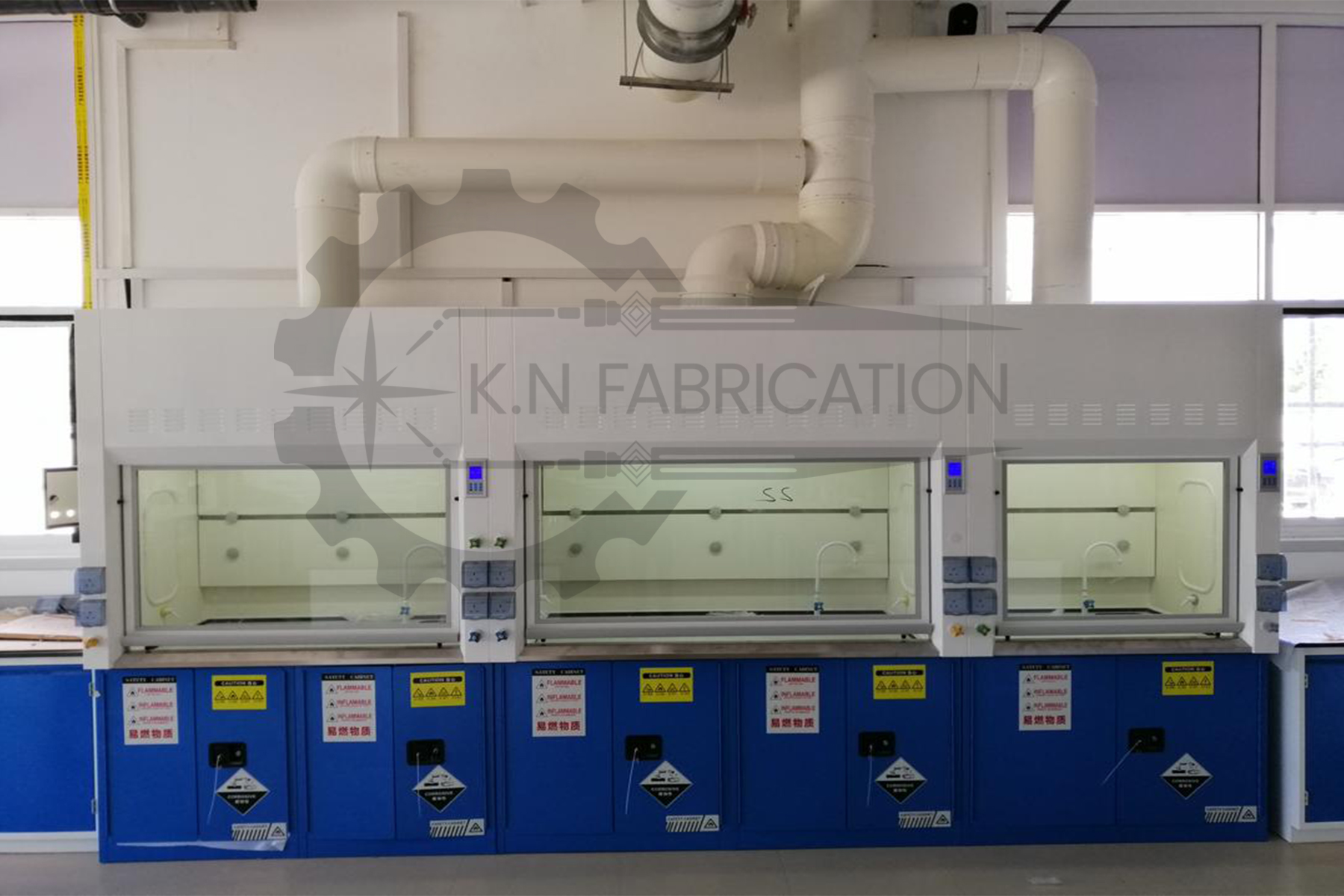 Essential Laboratory Fume Hood Solutions In Pakistan